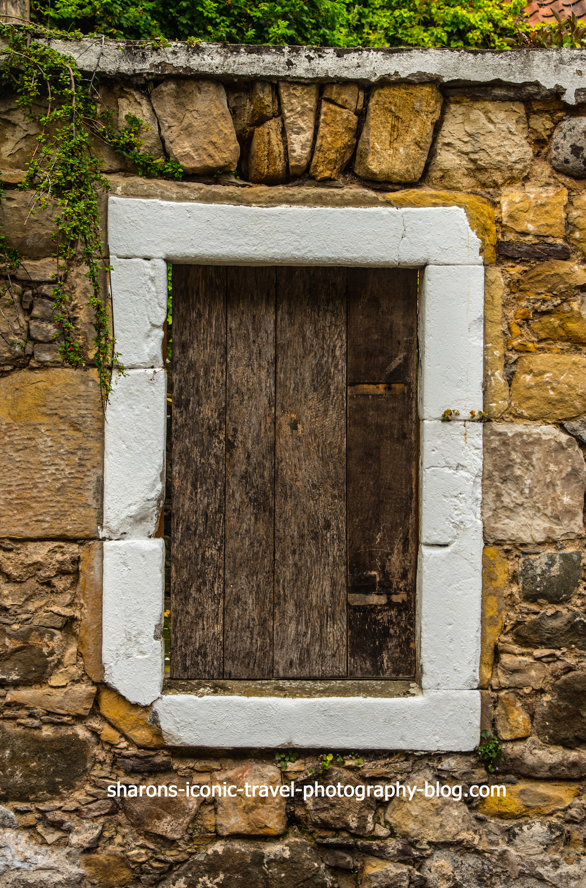 Scottish Windows – Sharon's Iconic Travel Photography Blog