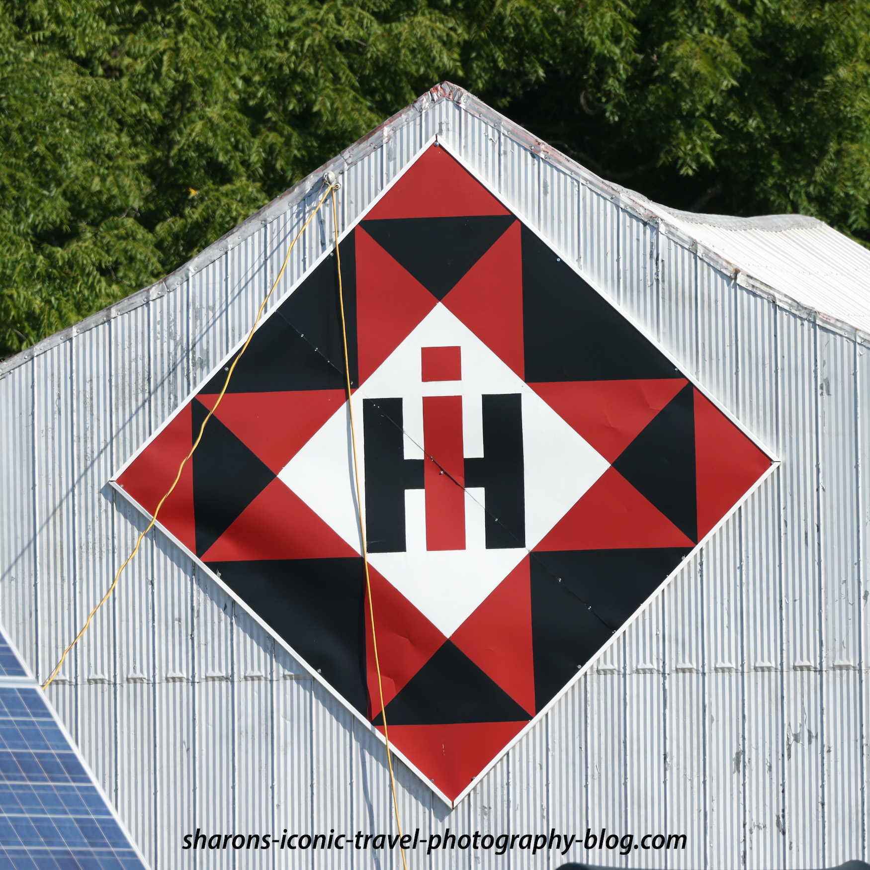 Barn Quilts of Ontario – Sharon's Iconic Travel Photography Blog