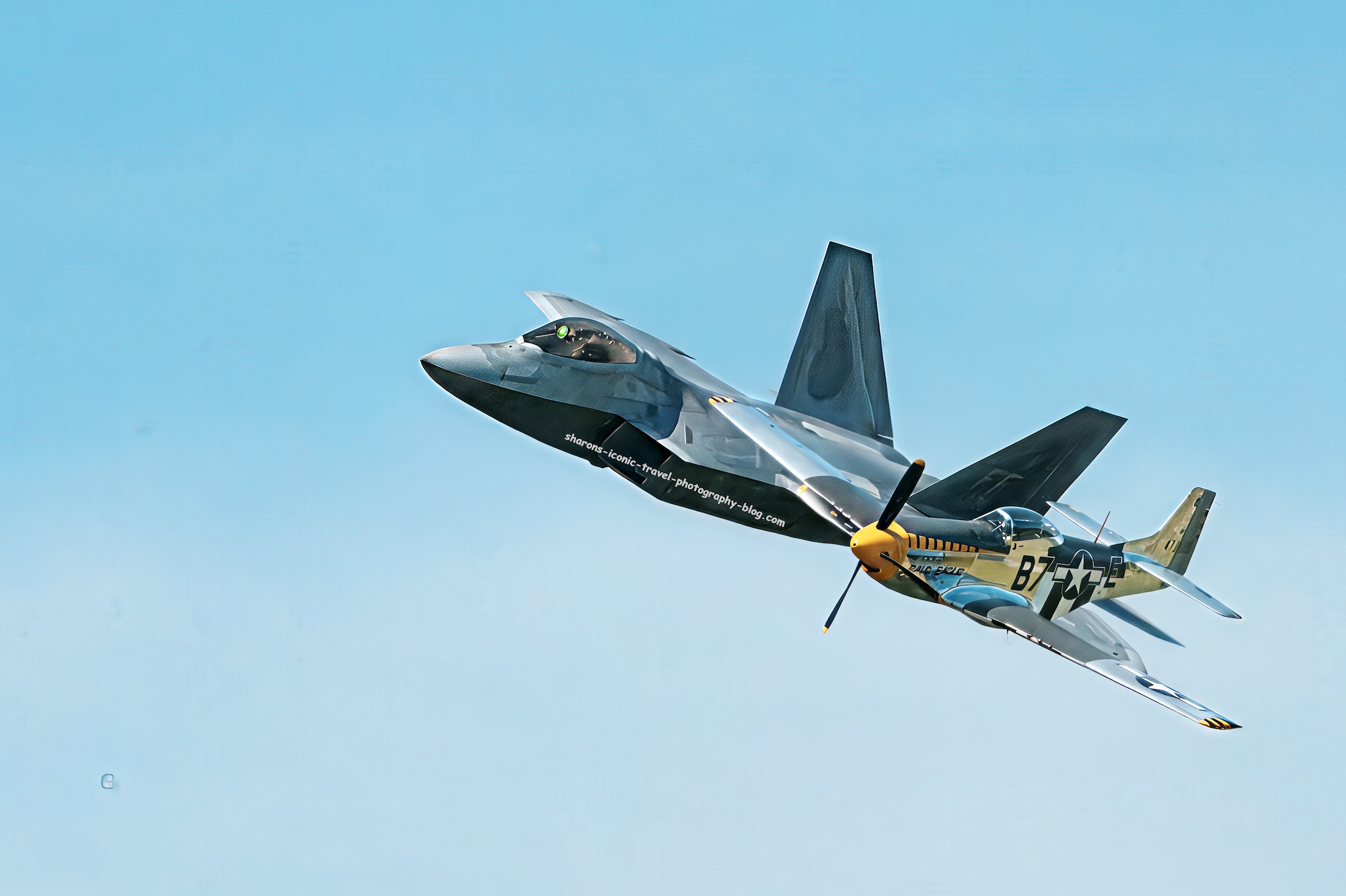 F-22 Raptor – Sharon's Iconic Travel Photography Blog
